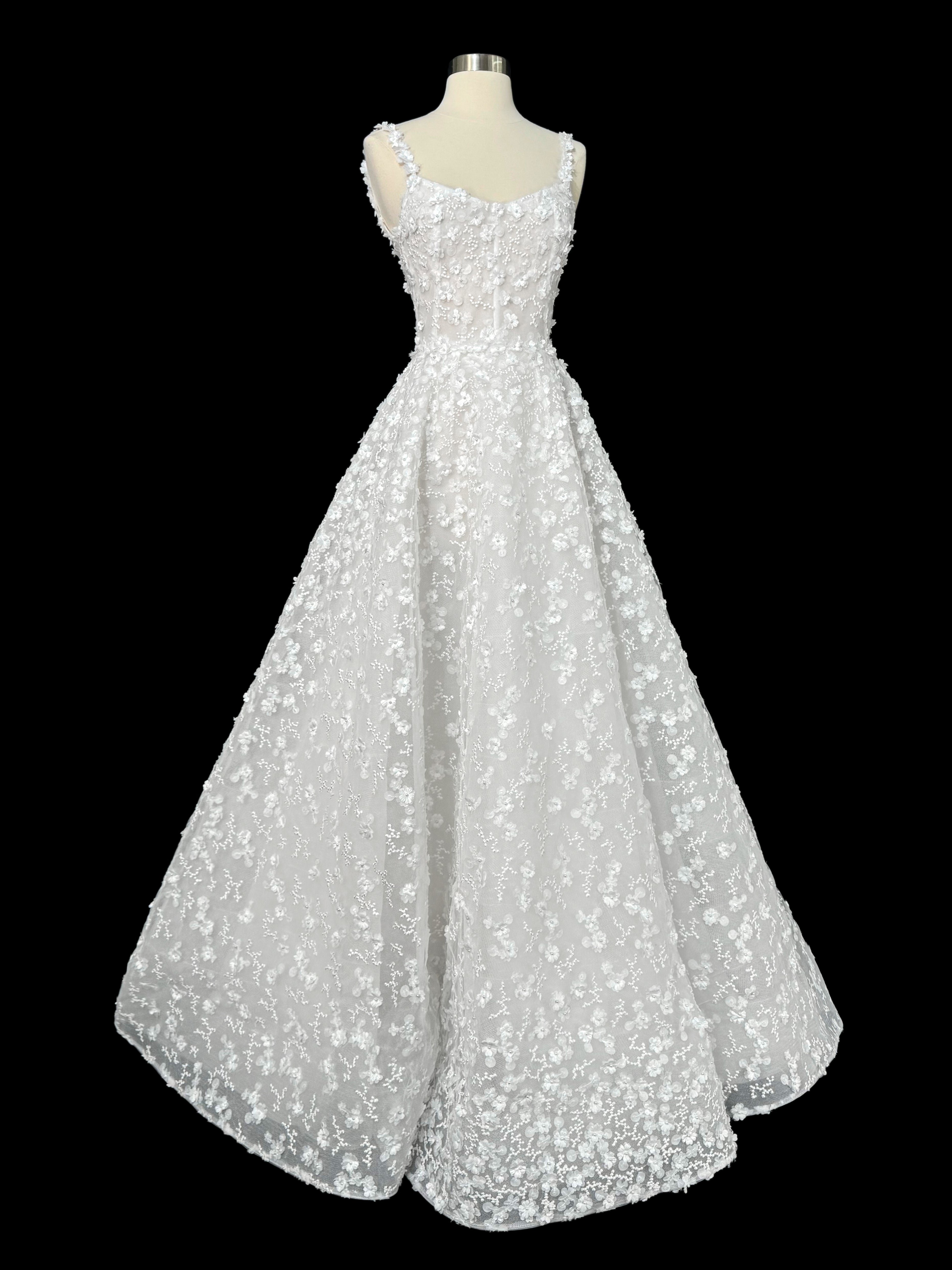 Brand New US 6 Embroidery lace with 3D flowers Anna Augusta Bridal Gow ...